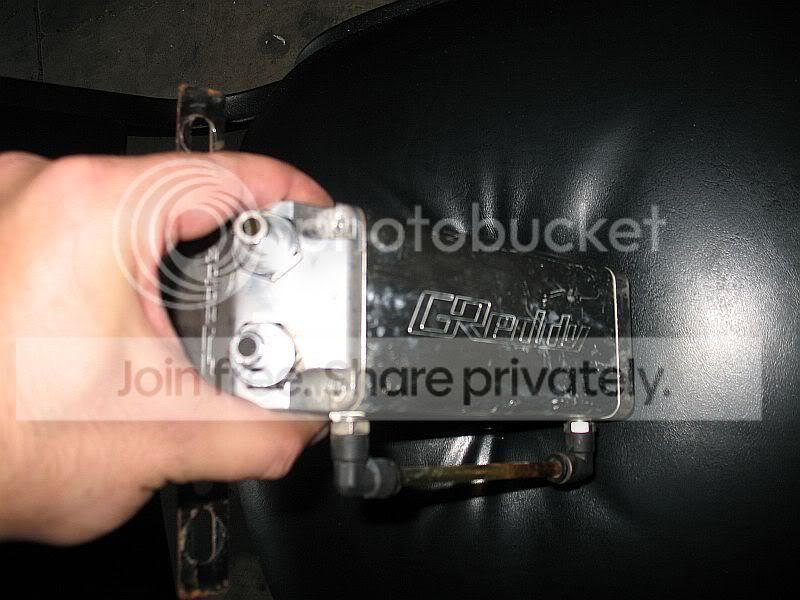 how to make your greddy oil catch can useful | MR2 Owners Club Forum