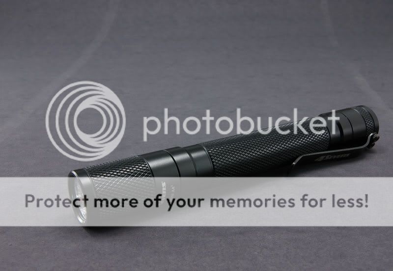 4sevens Mini AA-2 review with OTF Lumens, 90 Minute Runtime and ...