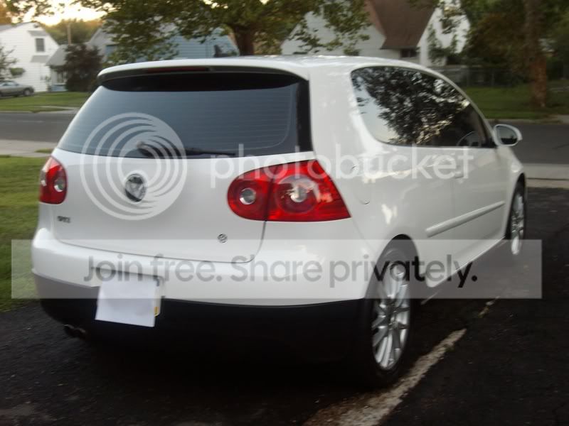 take a look candy white mk5 gti ! | VW Vortex - Volkswagen Forum
